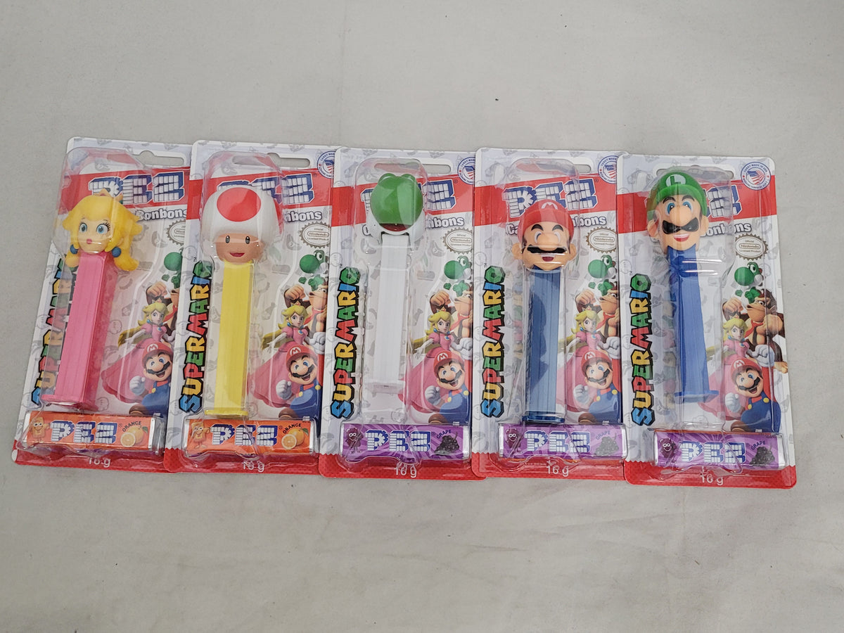 Super Mario Pez Assorted Super Mario Candy Dispenser 2 Pez (1 Random M ...
